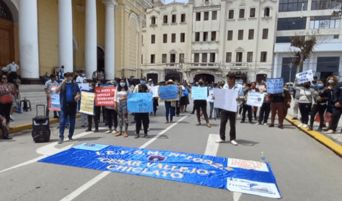 Chiclayo Más De 800 Escolares Sin Clases Presenciales Por Paralización