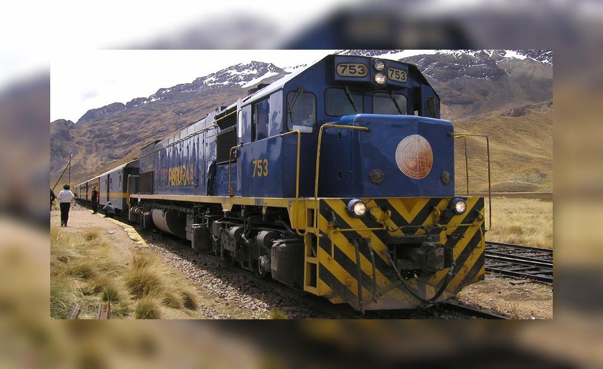 Cusco: Varon grave tras impacto de locomotora de Perú Rail