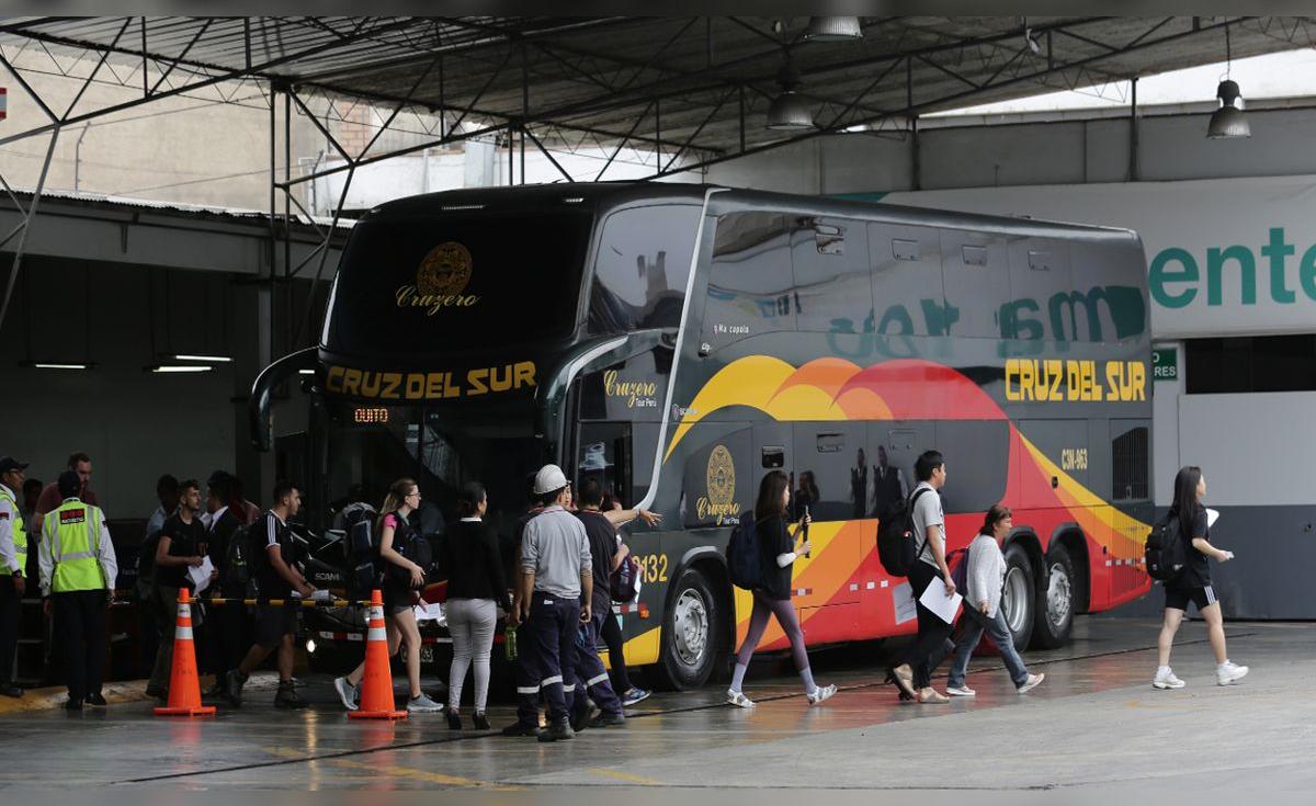 Cruz del Sur, Civa y Movil Bus se unen para proyecto en conjunto ...