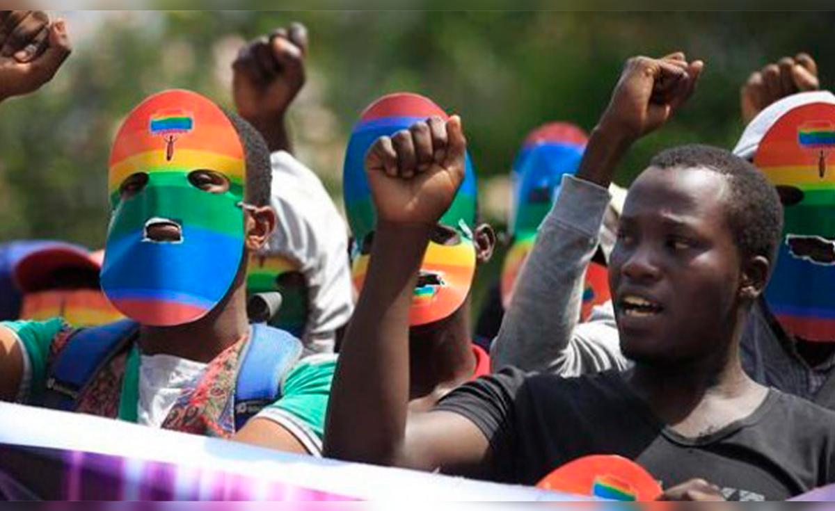 Facebook viral | La homofobia mata: Nigeria condena a tres hombres a ...