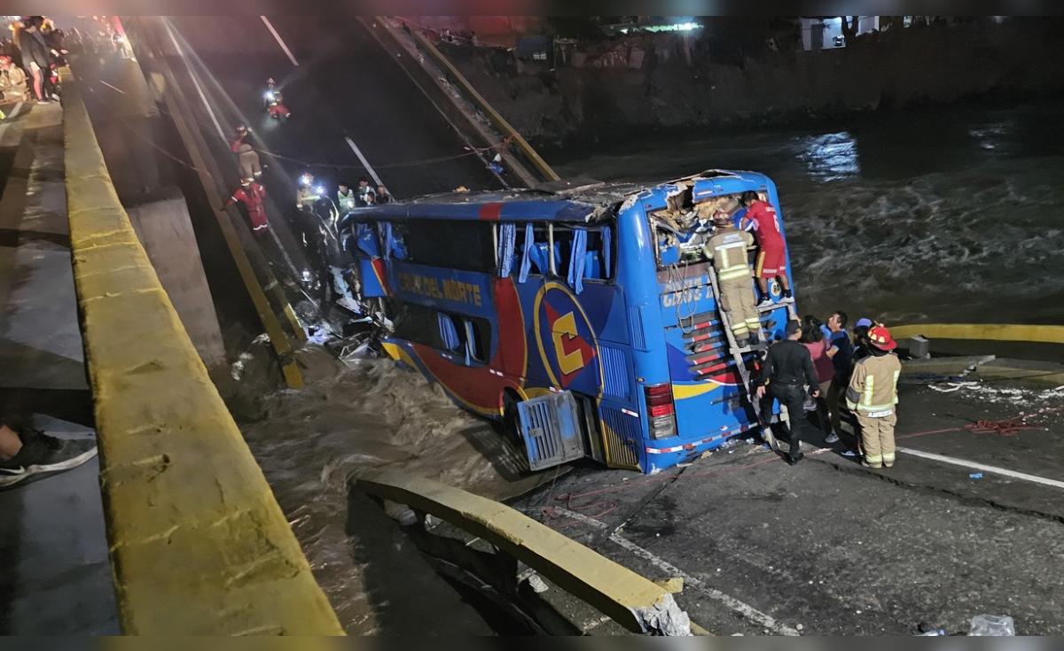 Tragedia en Huaral: confirman muerte de copiloto de bus que se ...