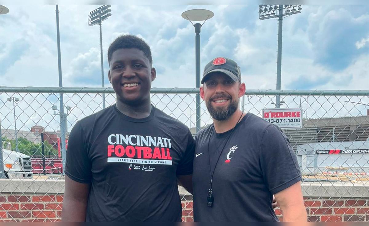 Jeremiah Kelly, jugador de fútbol de Cincinnati, fallece de manera ...