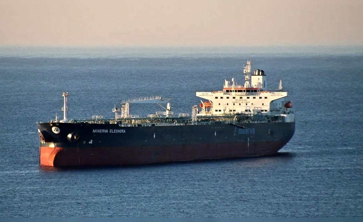 Al menos 11 petroleros de la estadounidense Chevron se dirigen a ...