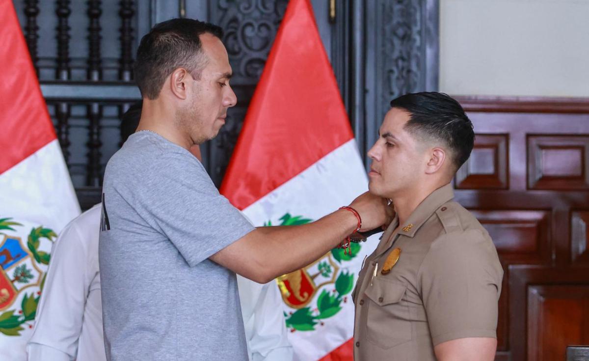 Suboficial Eriksson Roy Pozo es ascendido tras abatir a sicario que ...