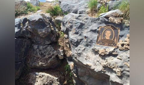 John Edward Jones | La trágica muerte del hombre cuyo cuerpo se quedó atrapado en una cueva para ...