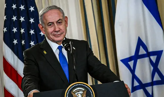 “La presidenta más impopular de Perú cae destituida”: así informaron medios internacionales ...