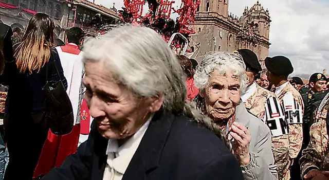 Fe y milagros del "Taytacha" | Sociedad | La República