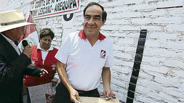 Arequipa: Yonhy Lescano anuncia que partidarios que apoyaron a ...
