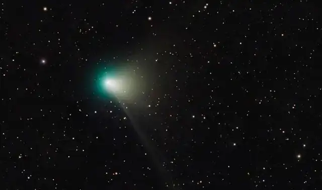 Cometa visita la Tierra este 2023 después de 50.000 años: así podrás ...