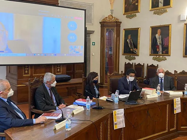 Presentan libro en homenaje a constitucionalista italiano Roberto ...